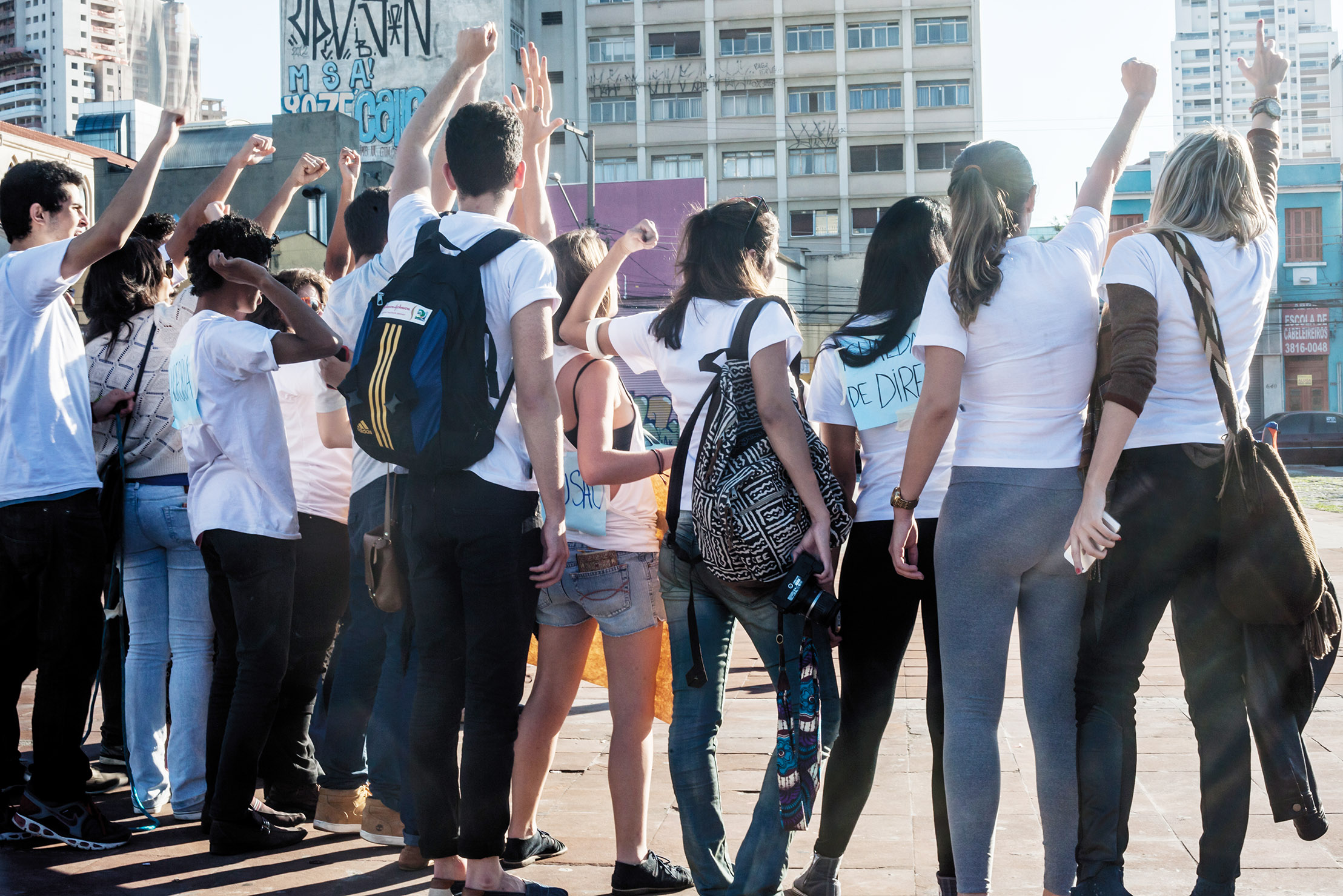 Escolas têm papel importante na educação para a democracia - Instituto ...